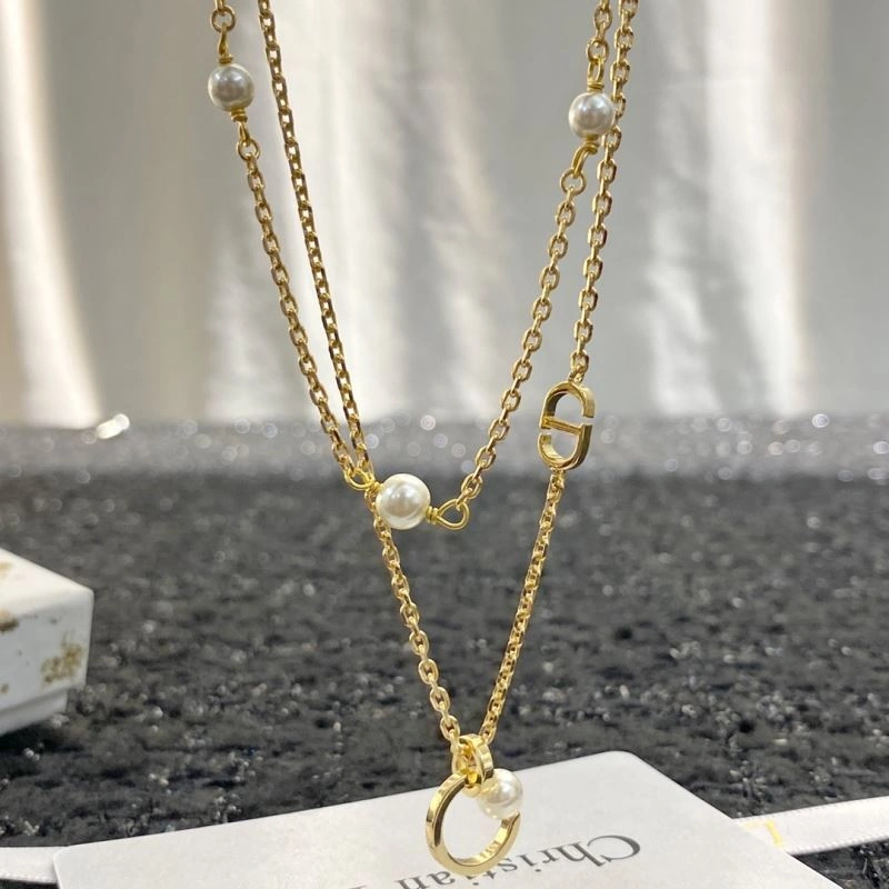 Cut-rate Christian Dior Necklaces