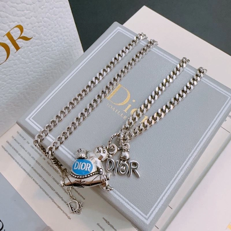 Top mirror Christian Dior Necklaces