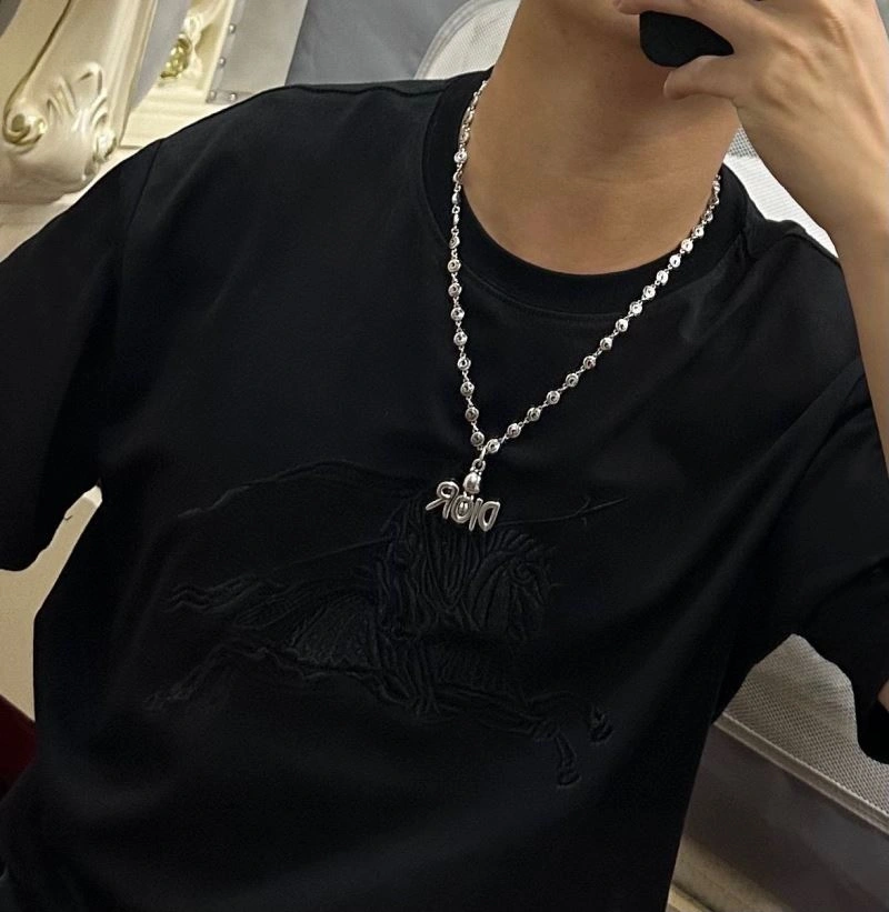 Economical Christian Dior Necklaces