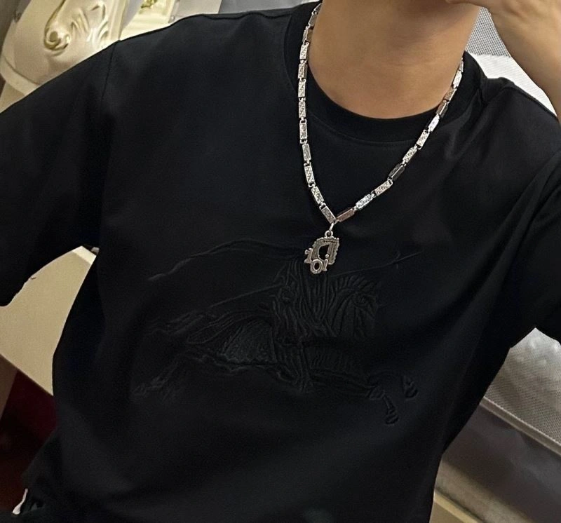 Official Christian Dior Necklaces