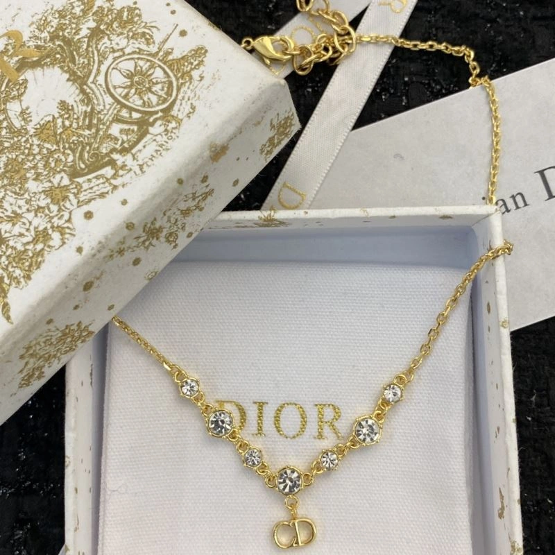 Factory-made Christian Dior Necklaces