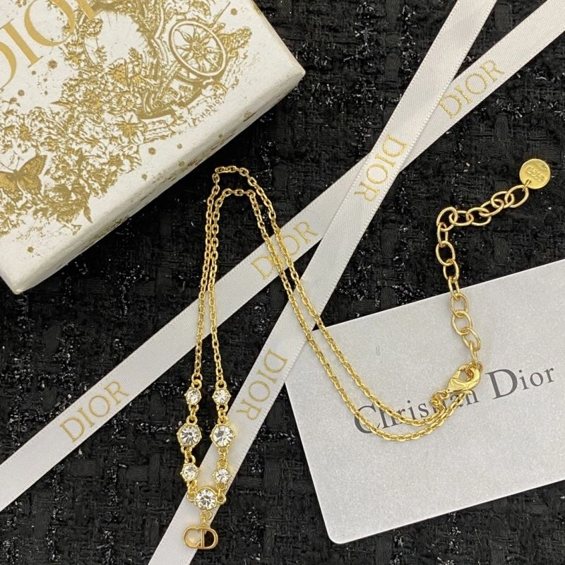 Factory-made Christian Dior Necklaces