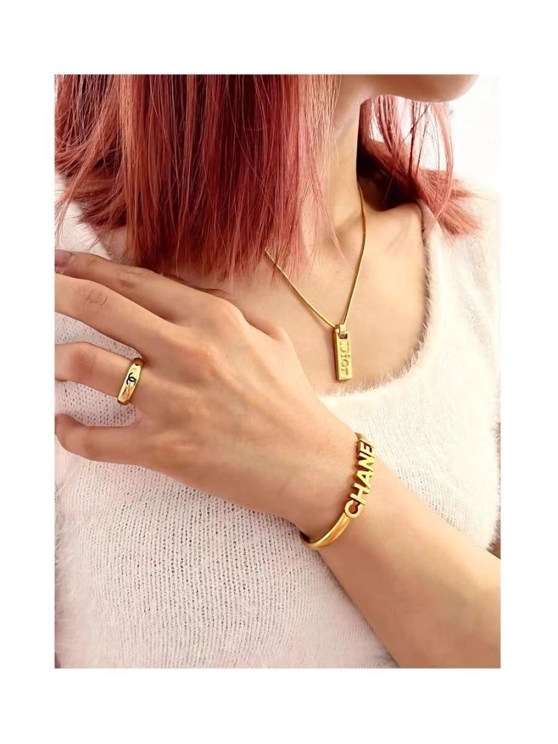 Legit Christian Dior Necklaces