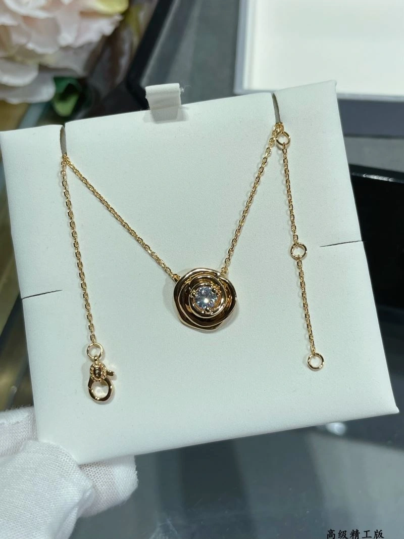 Exact replica Christian Dior Necklaces