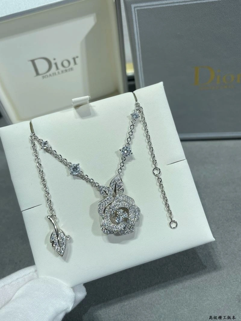 Reasonably priced Christian Dior Necklaces