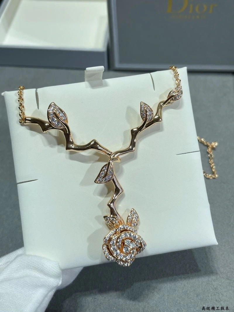 Value-priced Christian Dior Necklaces