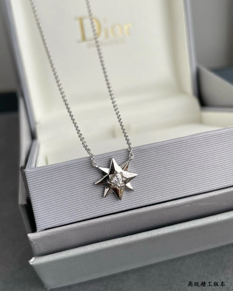 Economical Christian Dior Necklaces
