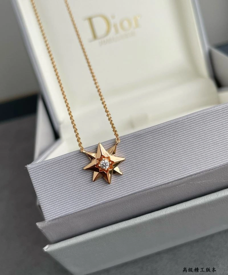 Economical Christian Dior Necklaces