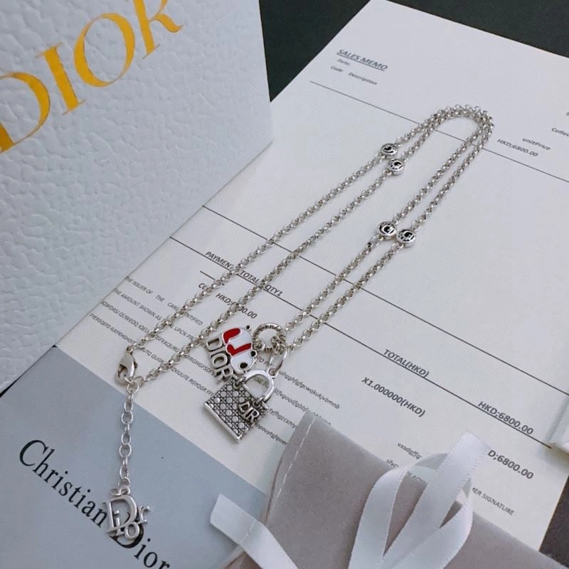 Reasonably priced Christian Dior Necklaces