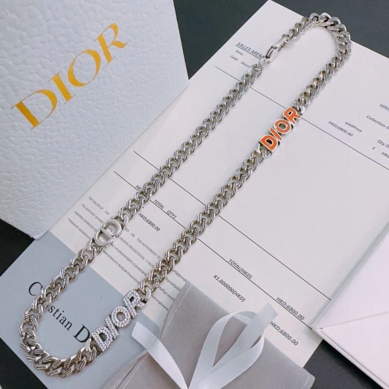 Factory-made Christian Dior Necklaces