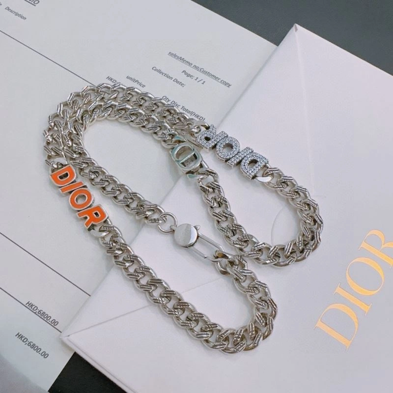 Factory-made Christian Dior Necklaces