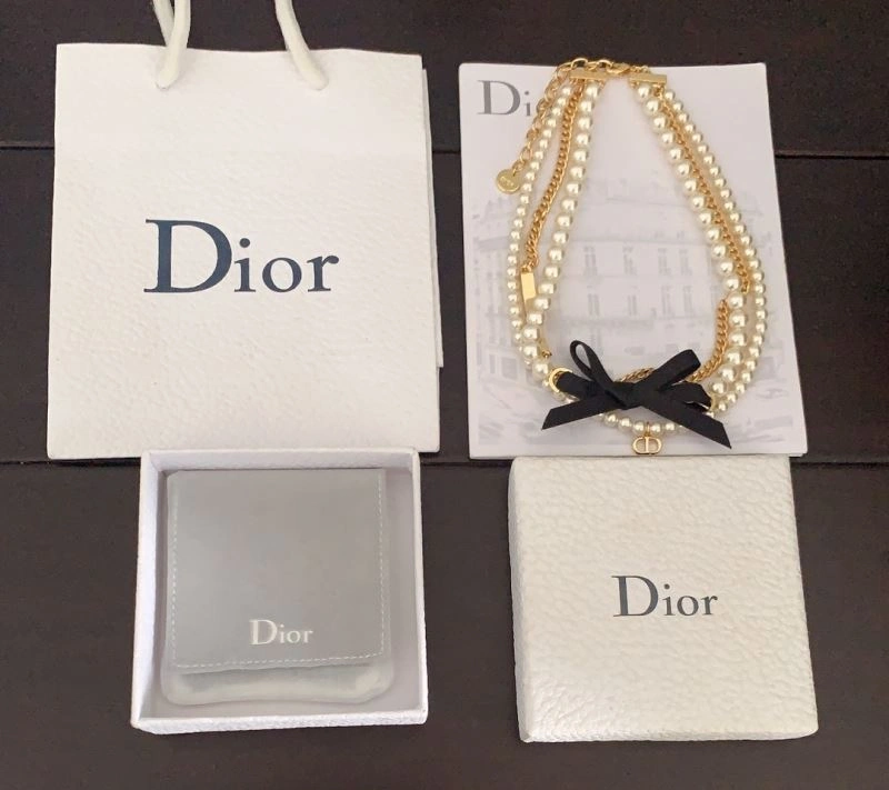 Exact replica Christian Dior Necklaces