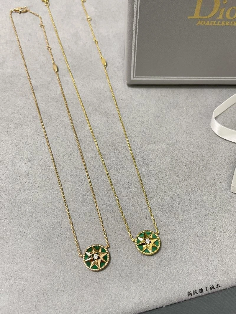 Top mirror Christian Dior Necklaces