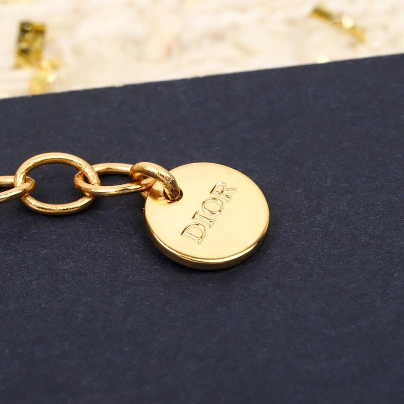 Factory-made Christian Dior Necklaces