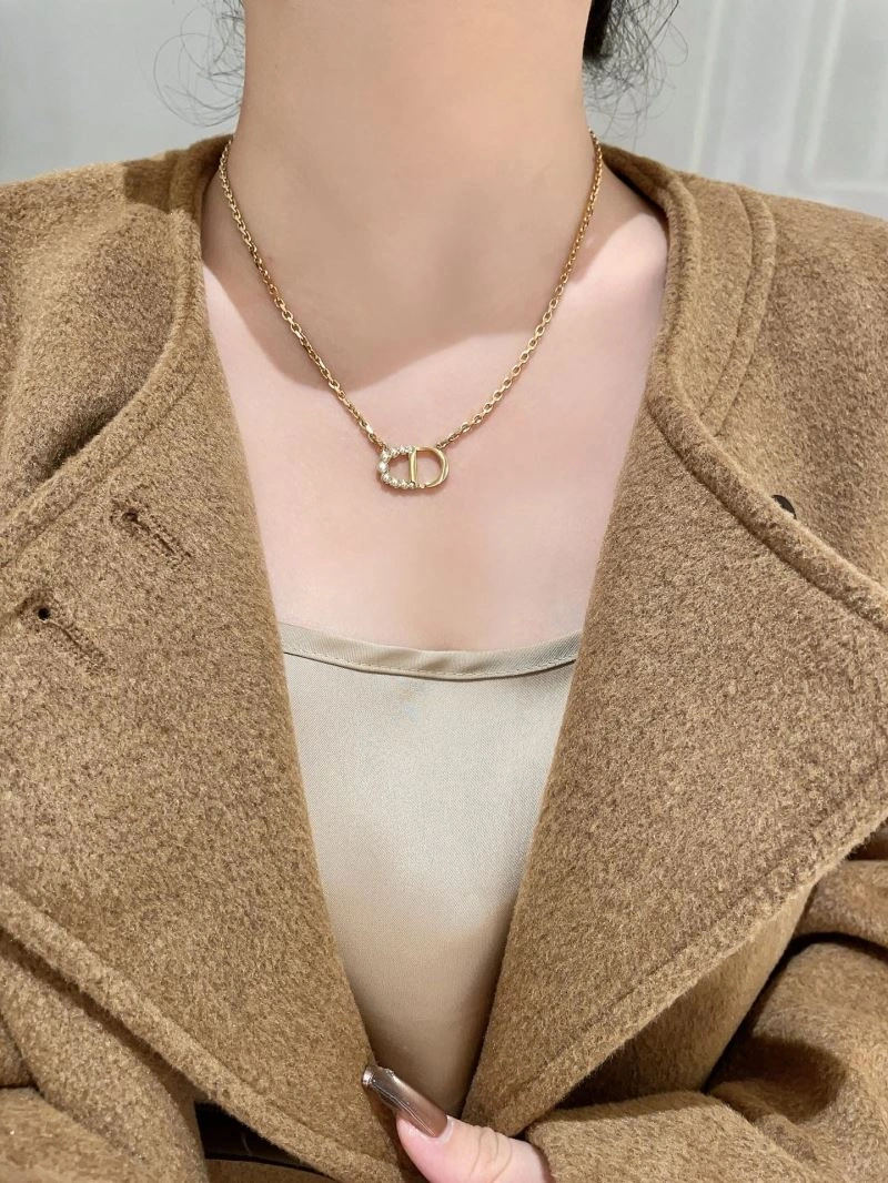 Factory-made Christian Dior Necklaces