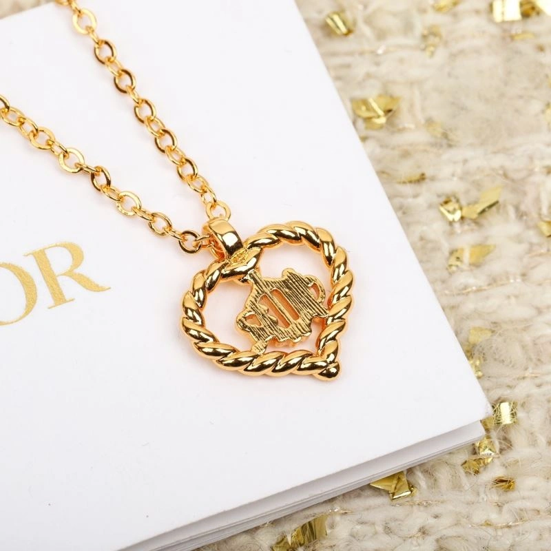 Discounted Christian Dior Necklaces