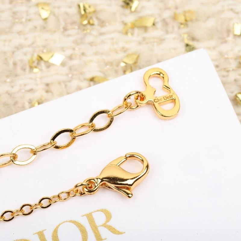 Discounted Christian Dior Necklaces