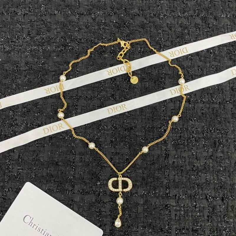 Top mirror Christian Dior Necklaces