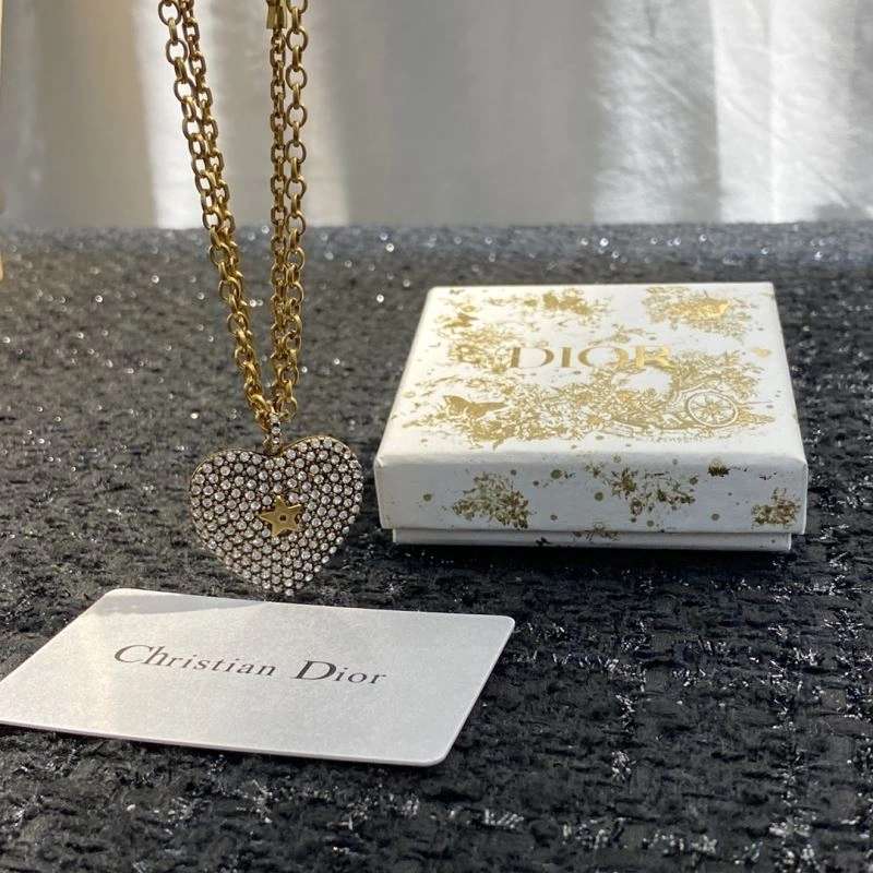 Official Christian Dior Necklaces