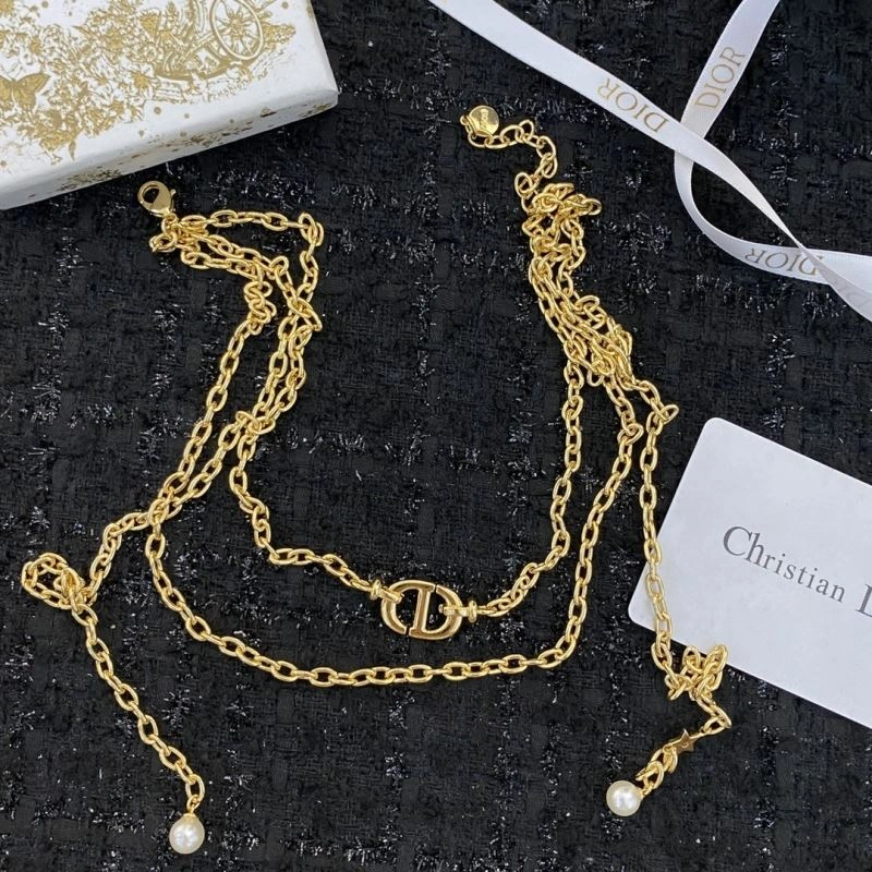 Inexpensive Christian Dior Necklaces