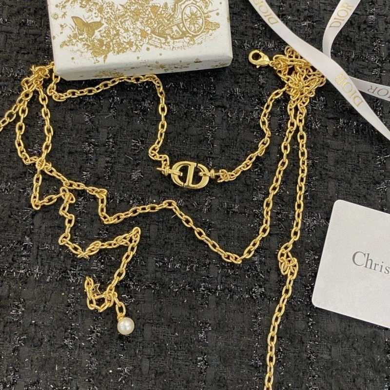 Inexpensive Christian Dior Necklaces