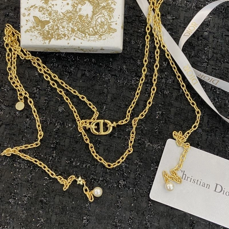 Inexpensive Christian Dior Necklaces