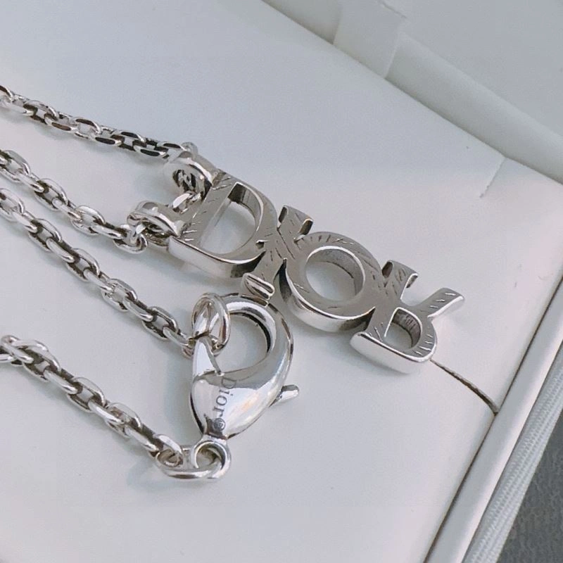 Inexpensive Christian Dior Necklaces
