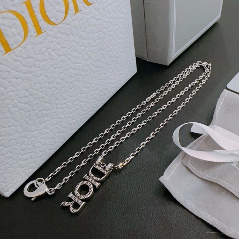 Inexpensive Christian Dior Necklaces