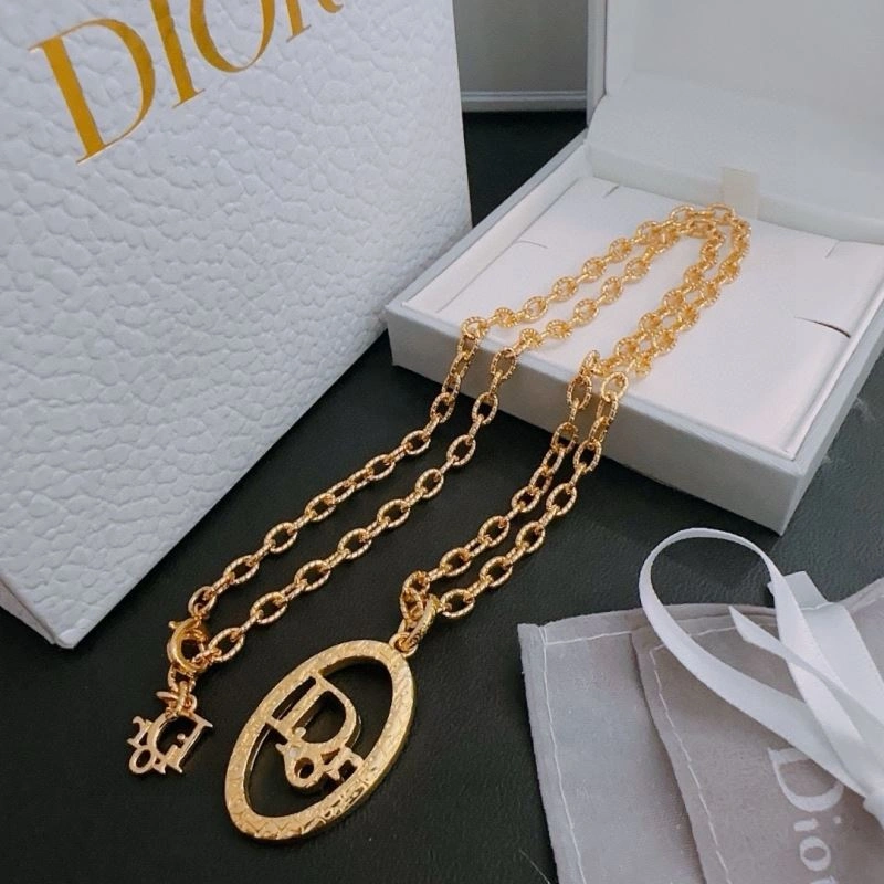 Reasonably priced Christian Dior Necklaces