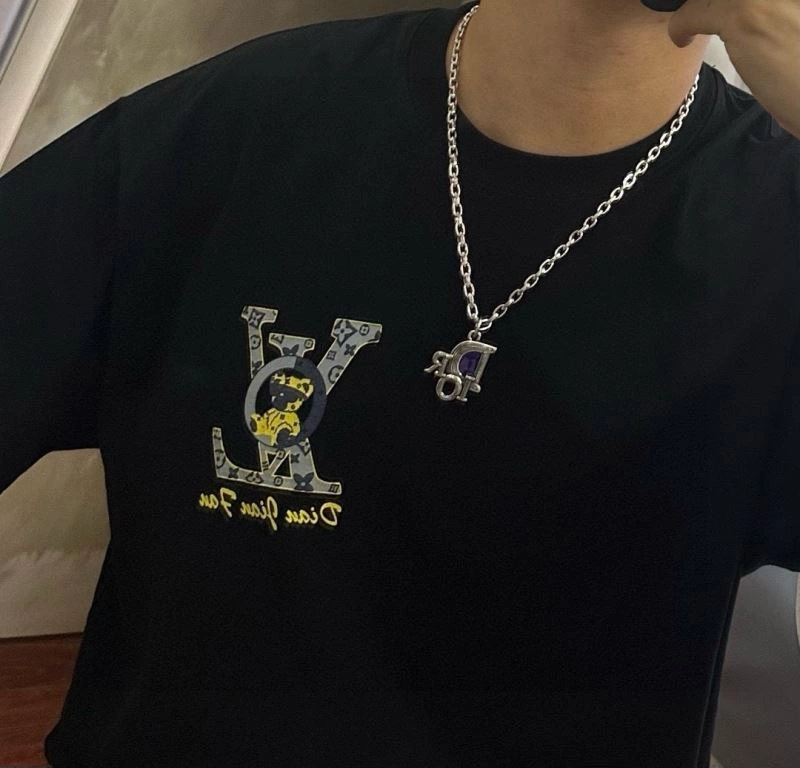 Exact replica Christian Dior Necklaces