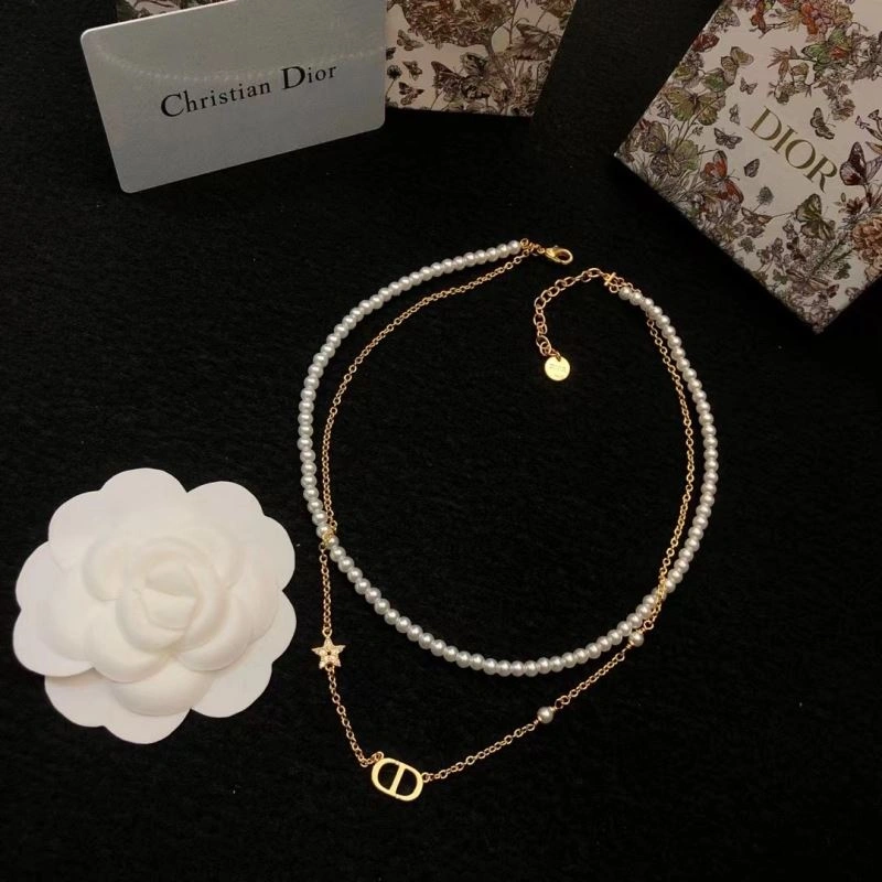 High fidelity Christian Dior Necklaces