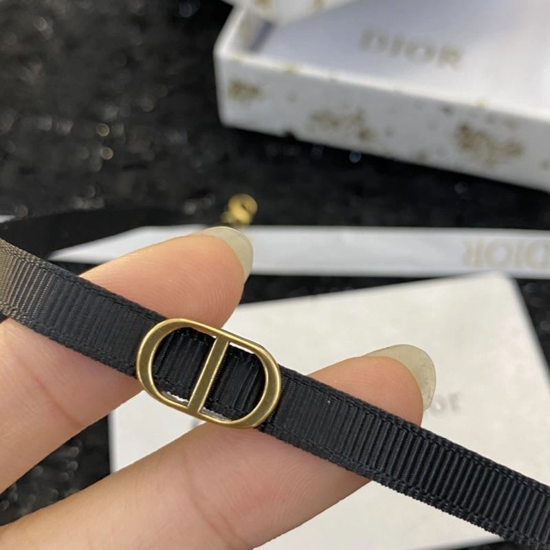 Discounted Christian Dior Necklaces