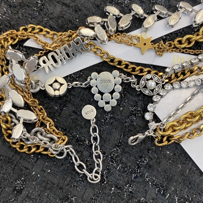 Economical Christian Dior Necklaces
