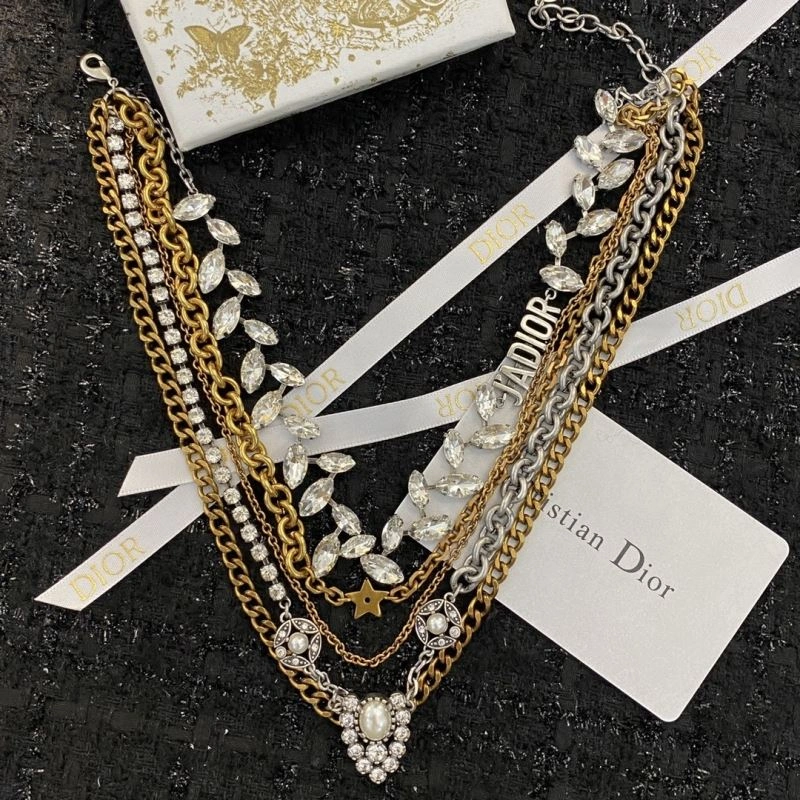Economical Christian Dior Necklaces