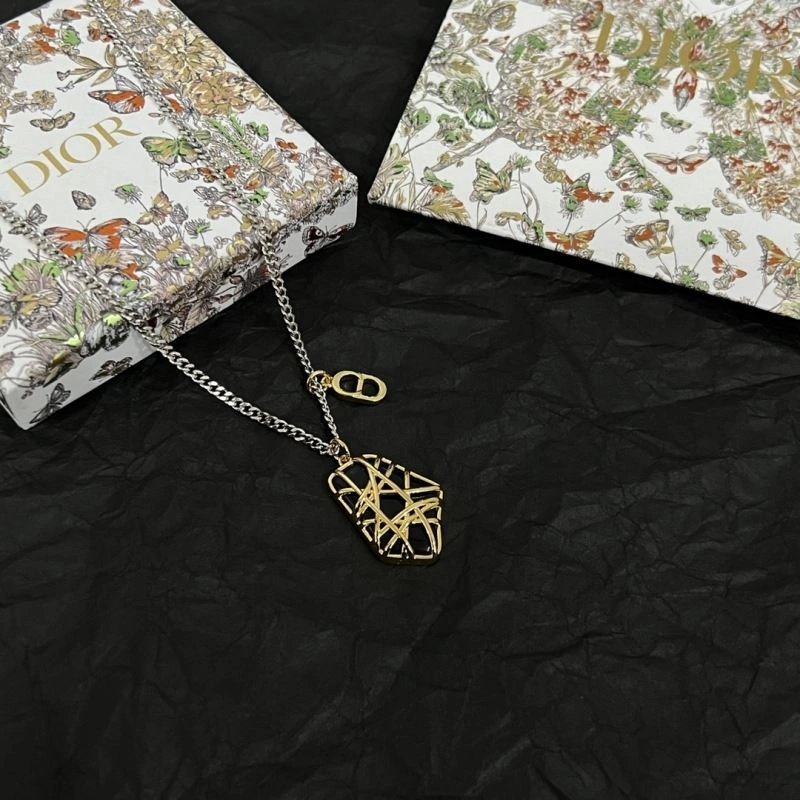 1:1 copy Christian Dior Necklaces