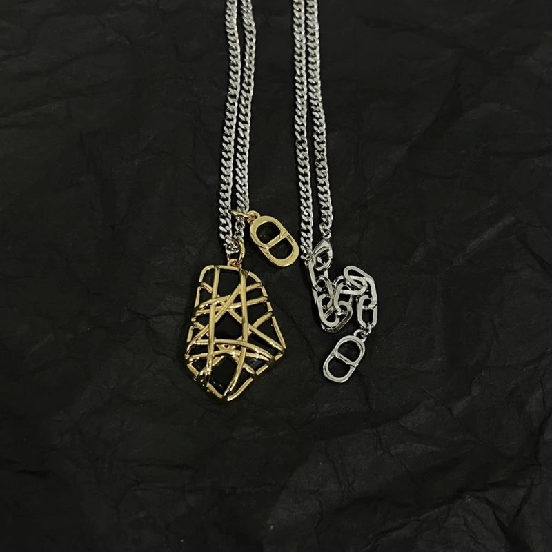 1:1 copy Christian Dior Necklaces