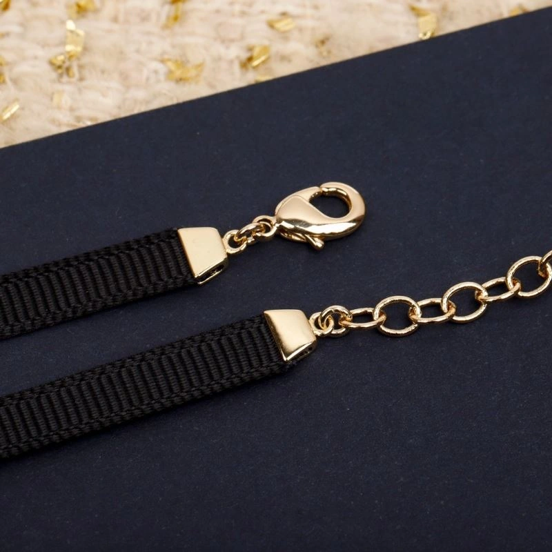 Low-cost Christian Dior Necklaces