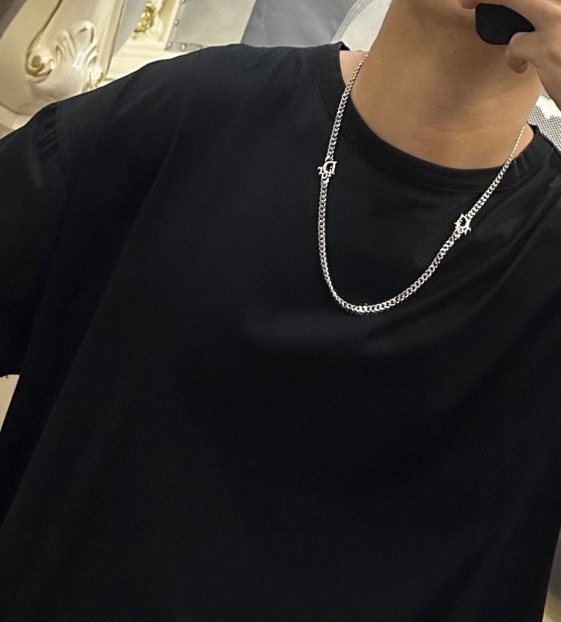 Official Christian Dior Necklaces