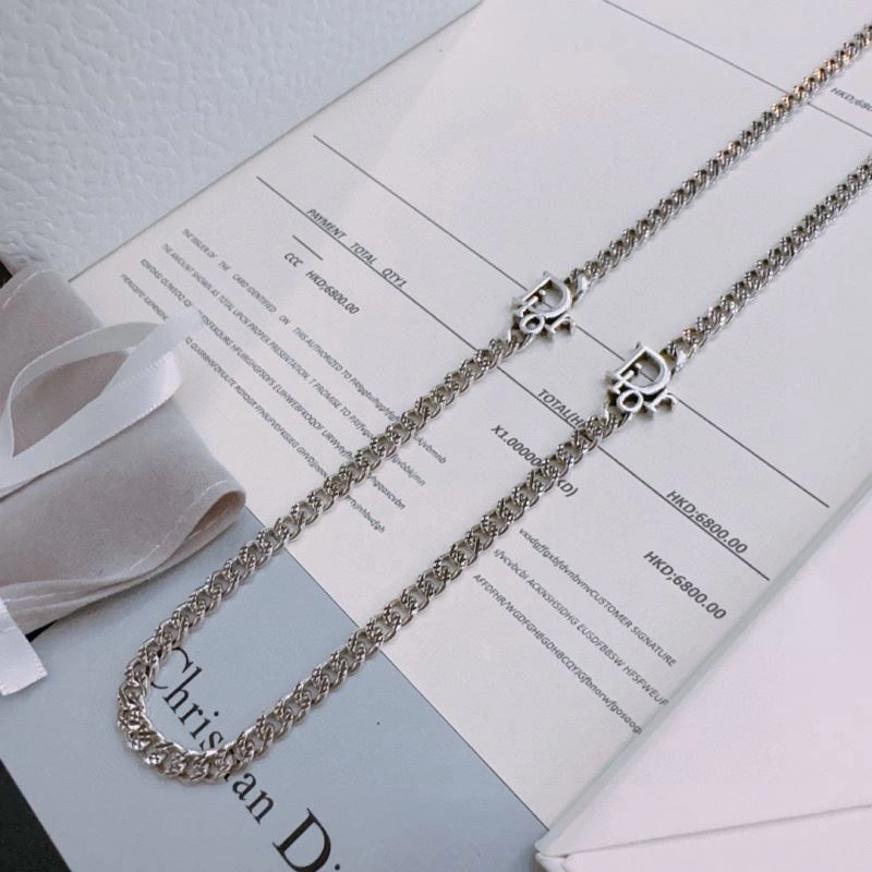 Official Christian Dior Necklaces