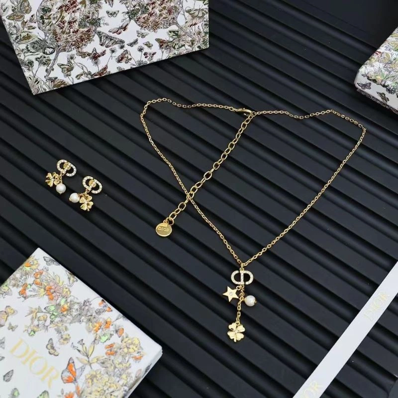 Christian Dior Necklaces