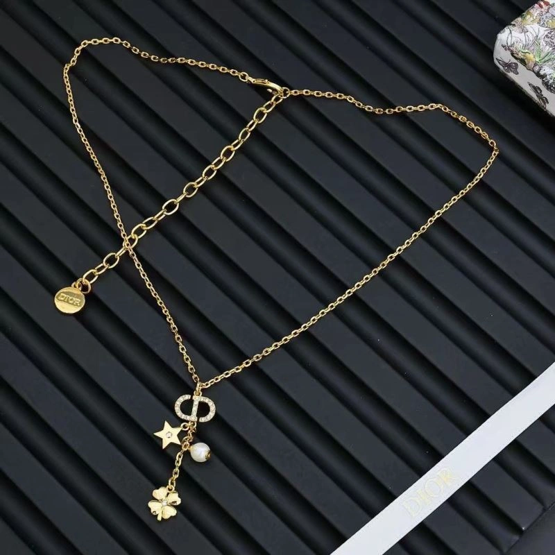 Top mirror Christian Dior Necklaces