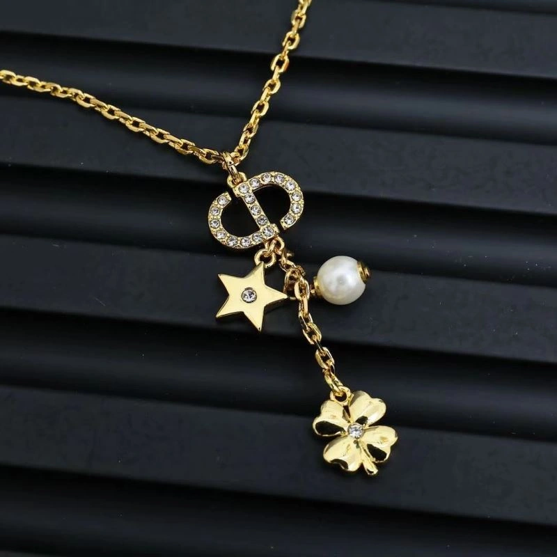 Top mirror Christian Dior Necklaces