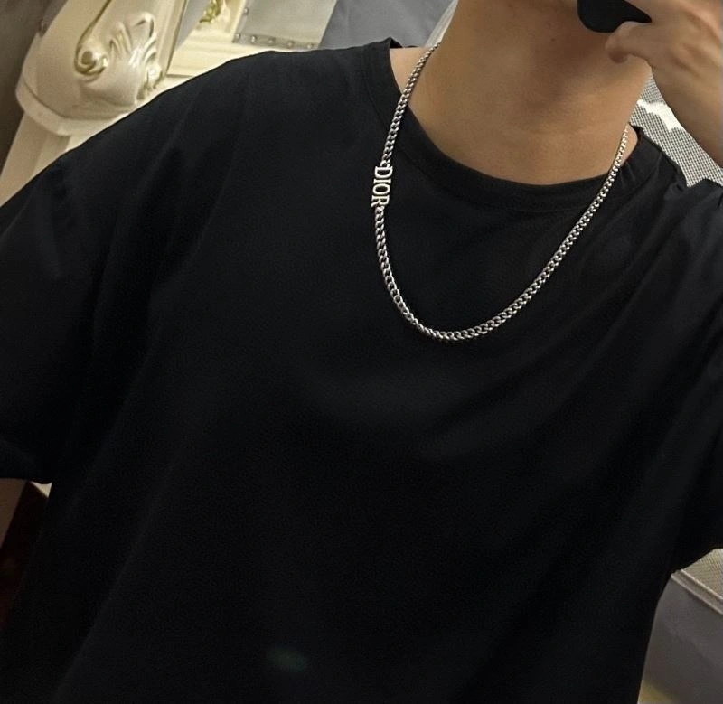 Value-priced Christian Dior Necklaces