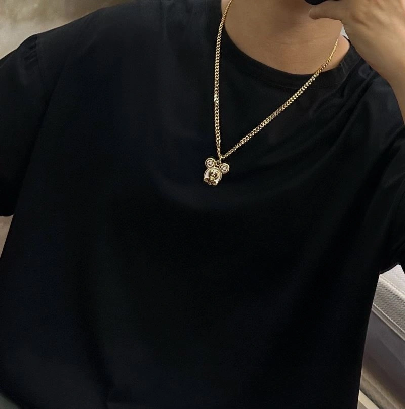Top match Christian Dior Necklaces
