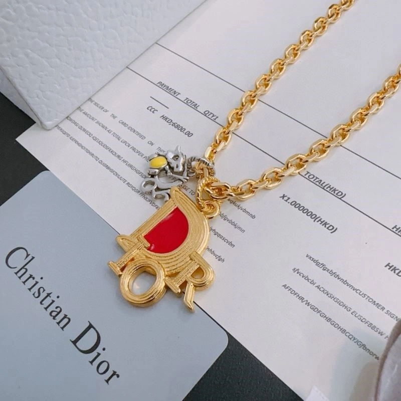 High fidelity Christian Dior Necklaces