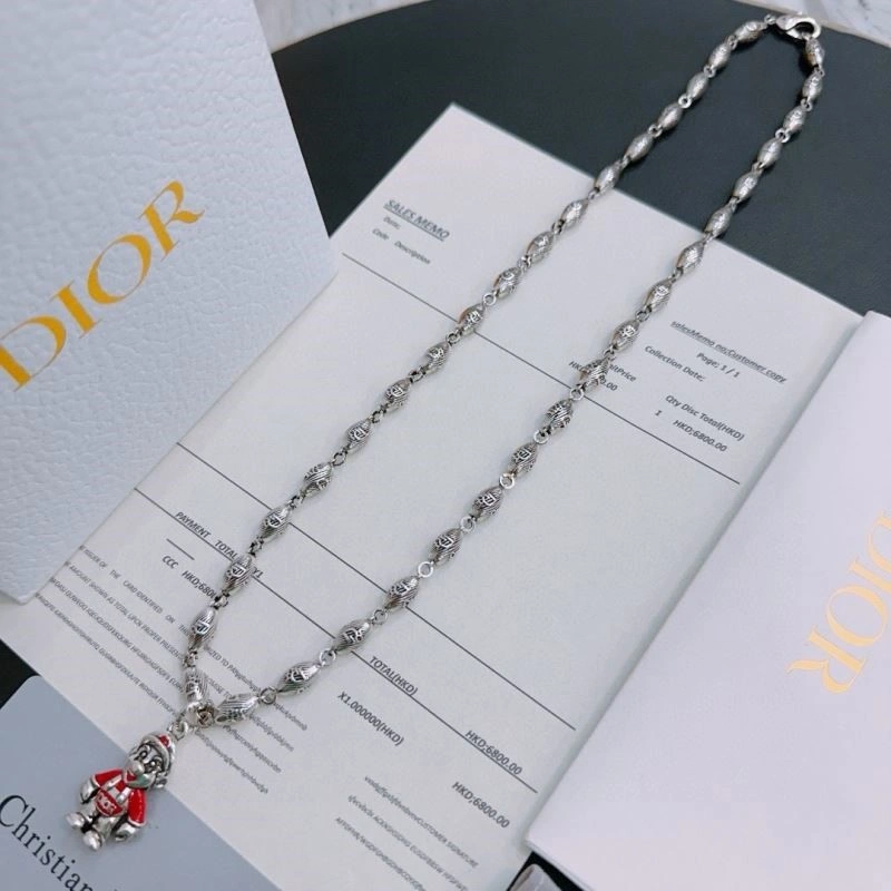 Cut-rate Christian Dior Necklaces