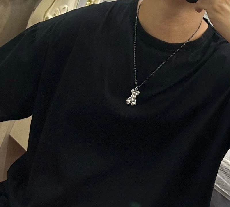 Top mirror Christian Dior Necklaces