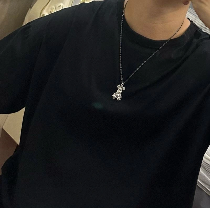 Top mirror Christian Dior Necklaces