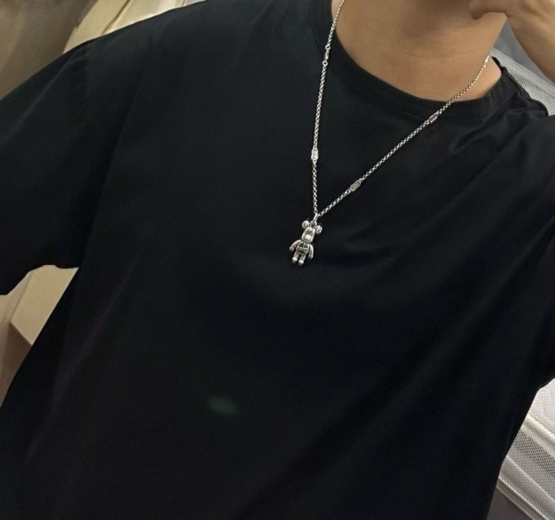 Factory-made Christian Dior Necklaces