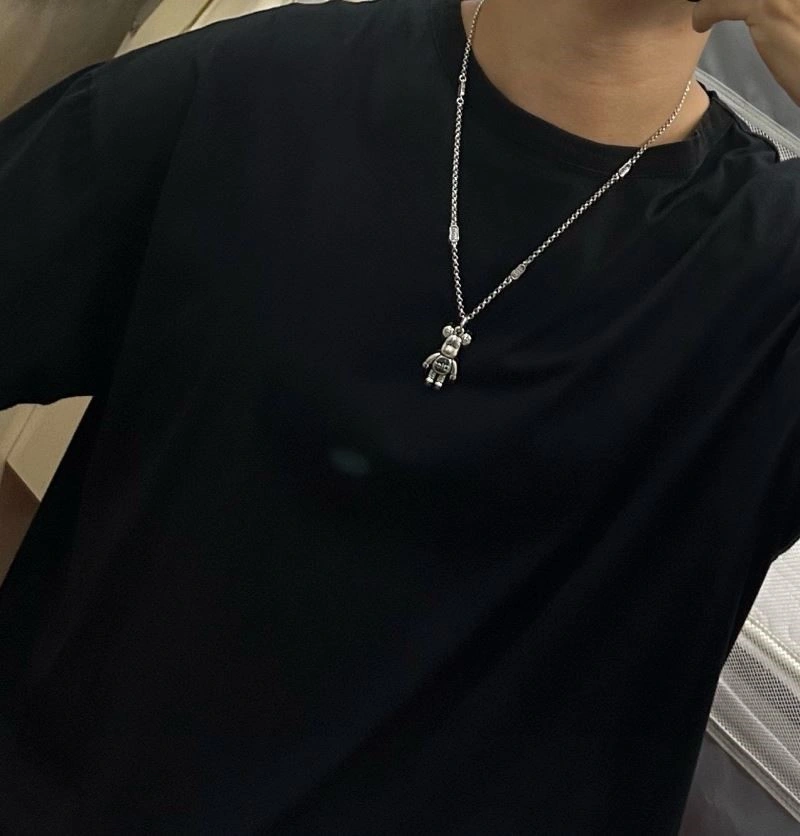 Factory-made Christian Dior Necklaces